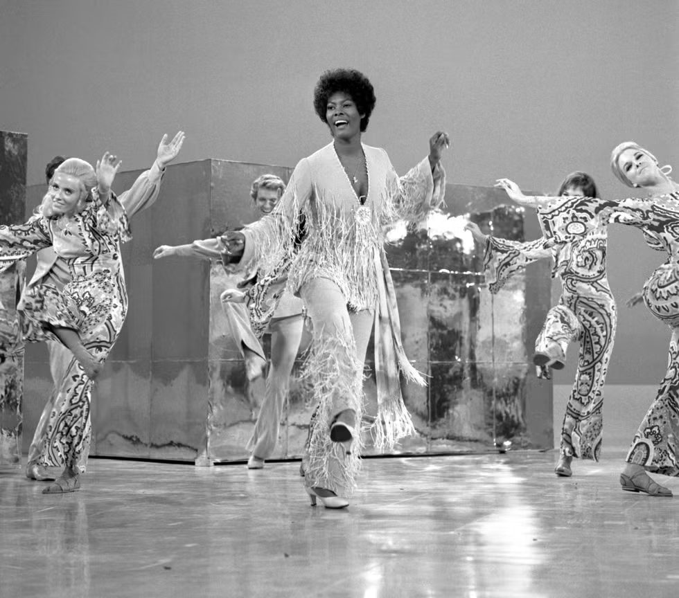 60 Photos That Prove the ’70s Was the Most Stylish Decade-Harlequin ...